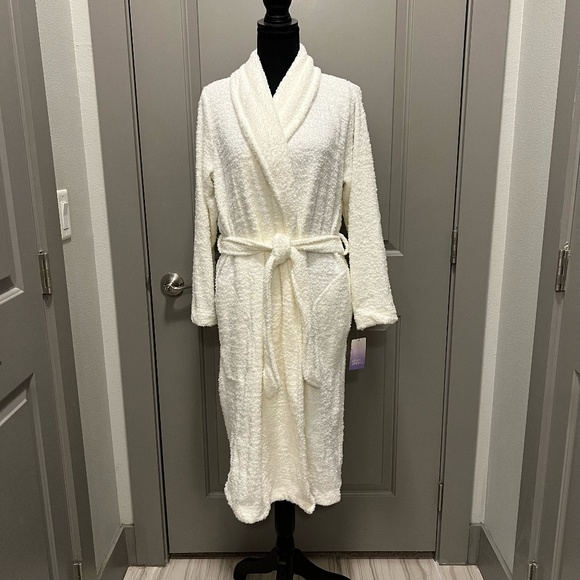 stars above | Intimates & Sleepwear | Stars Above Cozy Chenille Robe ...